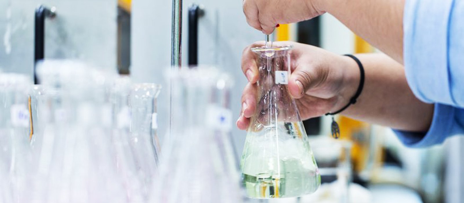 Experimento De Titulacao Usando Fenolftaleina